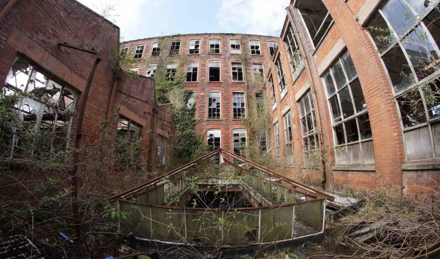 Lisburn Thread Mill, Ireland - Urbex UK