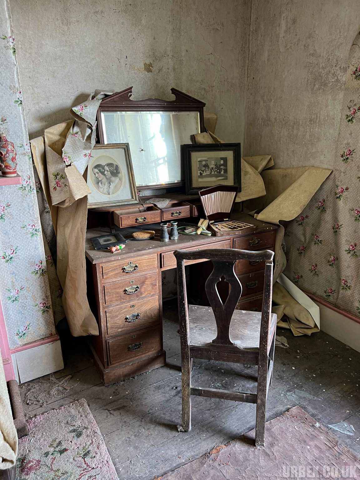 Desk inside an abandoned farm house, UK. [OC] : r/AbandonedPorn